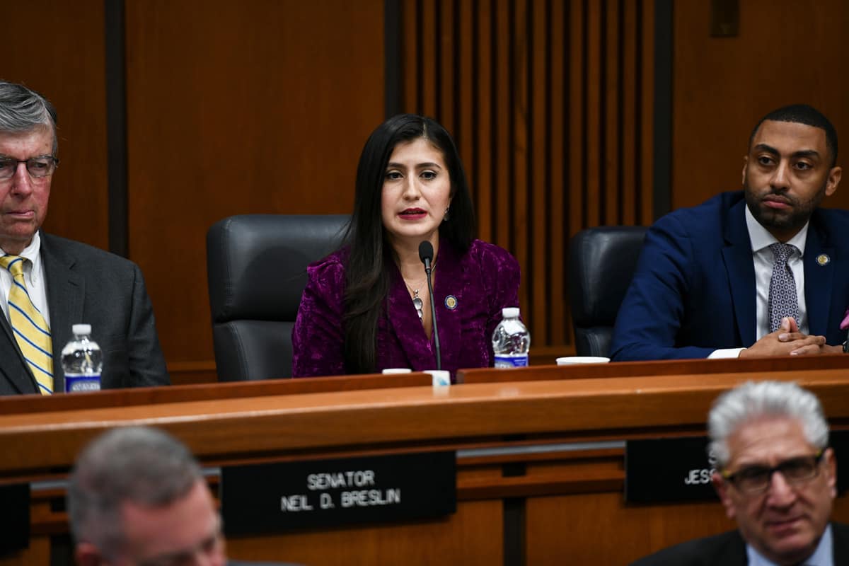 Senator proposes $247M for low-income mothers | News, Sports, Jobs ...